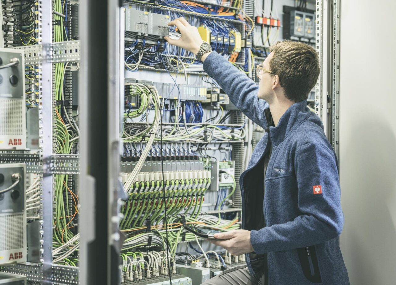 Mess-, Steuer- und Regelungstechnik - vimotech-automatisierung.at